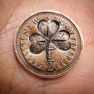 Lucky Vintage Half Penny Shamrock Clover Coin Good Luck Charm Pocket ...
