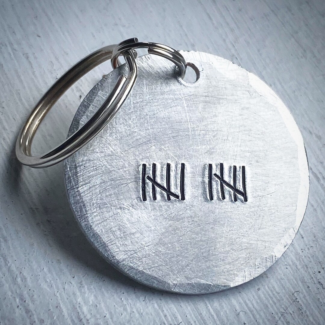 Tally Mark 10 Years Aluminium Tin Hand Stamped 10th Traditional Wedding ...