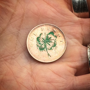 Lucky Penny Shamrock Four Leaf Clover Coin Good Luck Charm Pocket Token ...