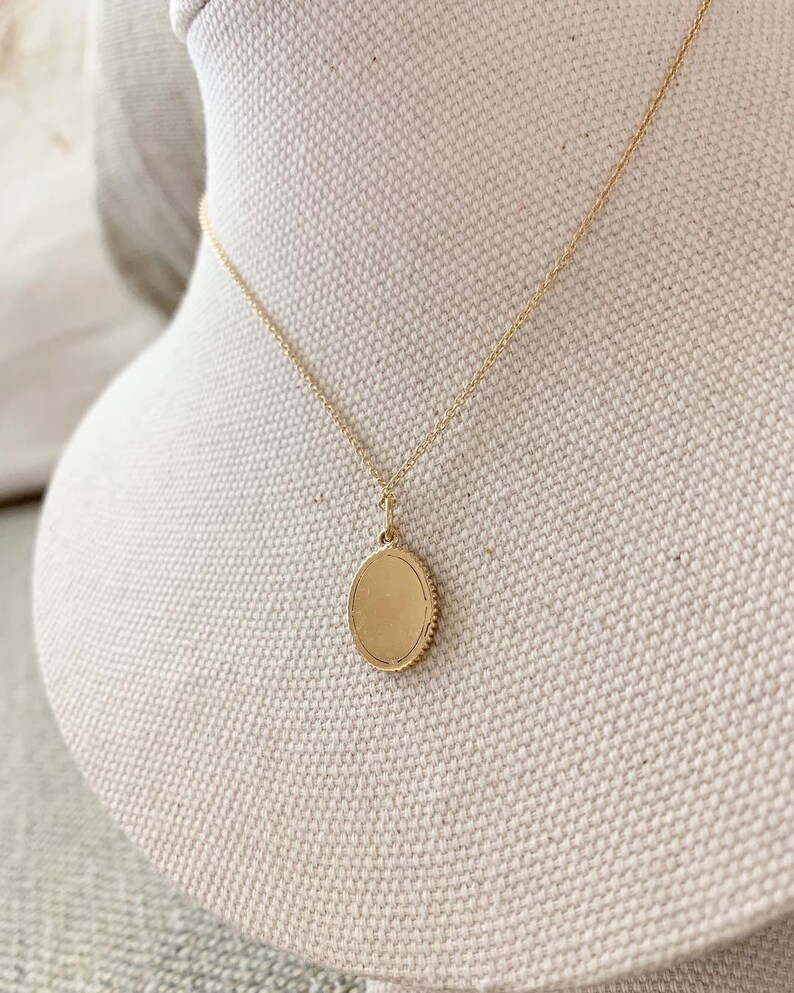 Scalloped Oval Disc Name or Dates Engraving Disc Pendant | Etsy