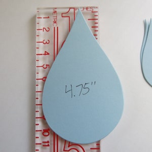 Rain Drop Die Cut Shapes, 6 Sizes Raindrops, Bulletin Board Ideas ...
