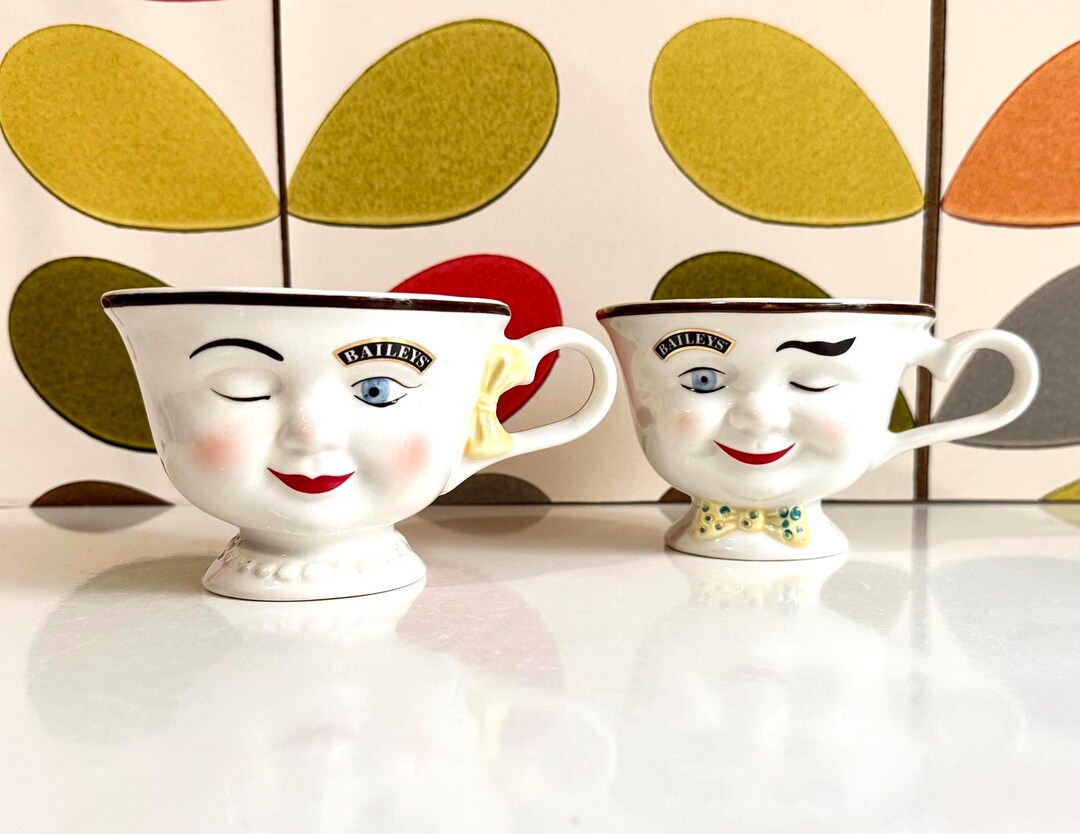 Retro Bailey's Irish Cream Winking Face Mugs Set (1996) / Bailey's ...