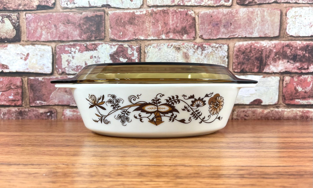 JAJ Pyrex ‘brown Vine’ Oval Casserole Dish W/ Smoky Brown Lid / Vintage ...