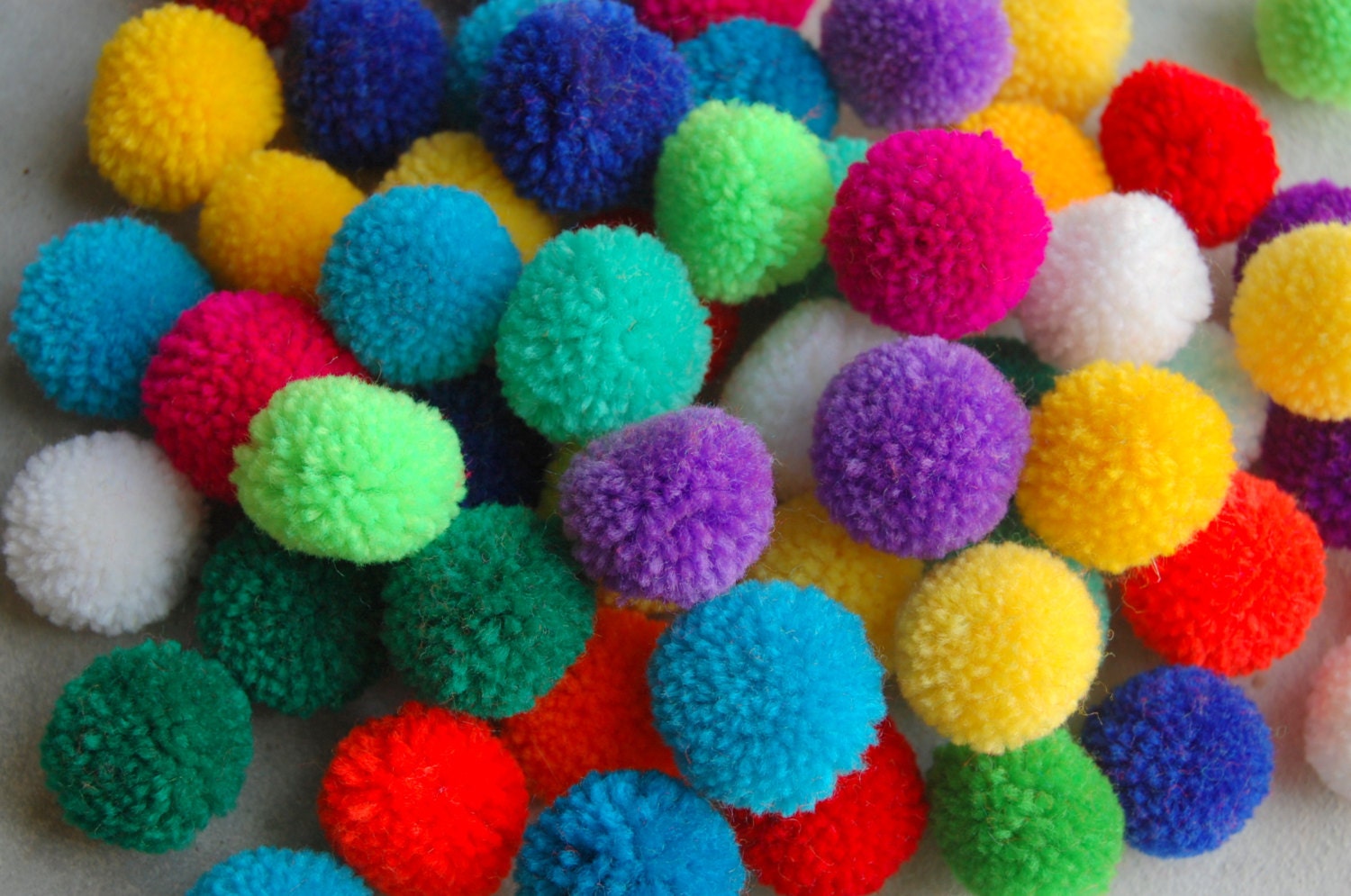 50 PCS X Medium Pom Poms Handmade DIY Craft Supplies in Mixed - Etsy