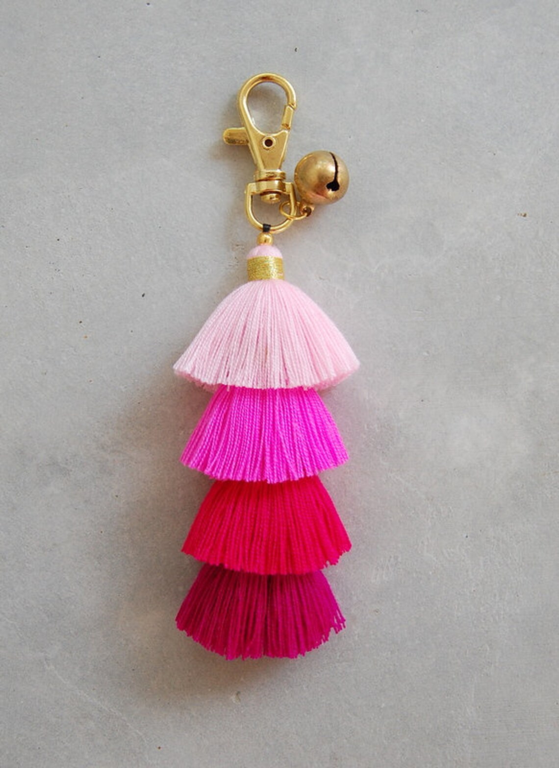 Small Ombre Pink Tassel Key Chain & Zipper Pull Beach Bag Decoration - Etsy