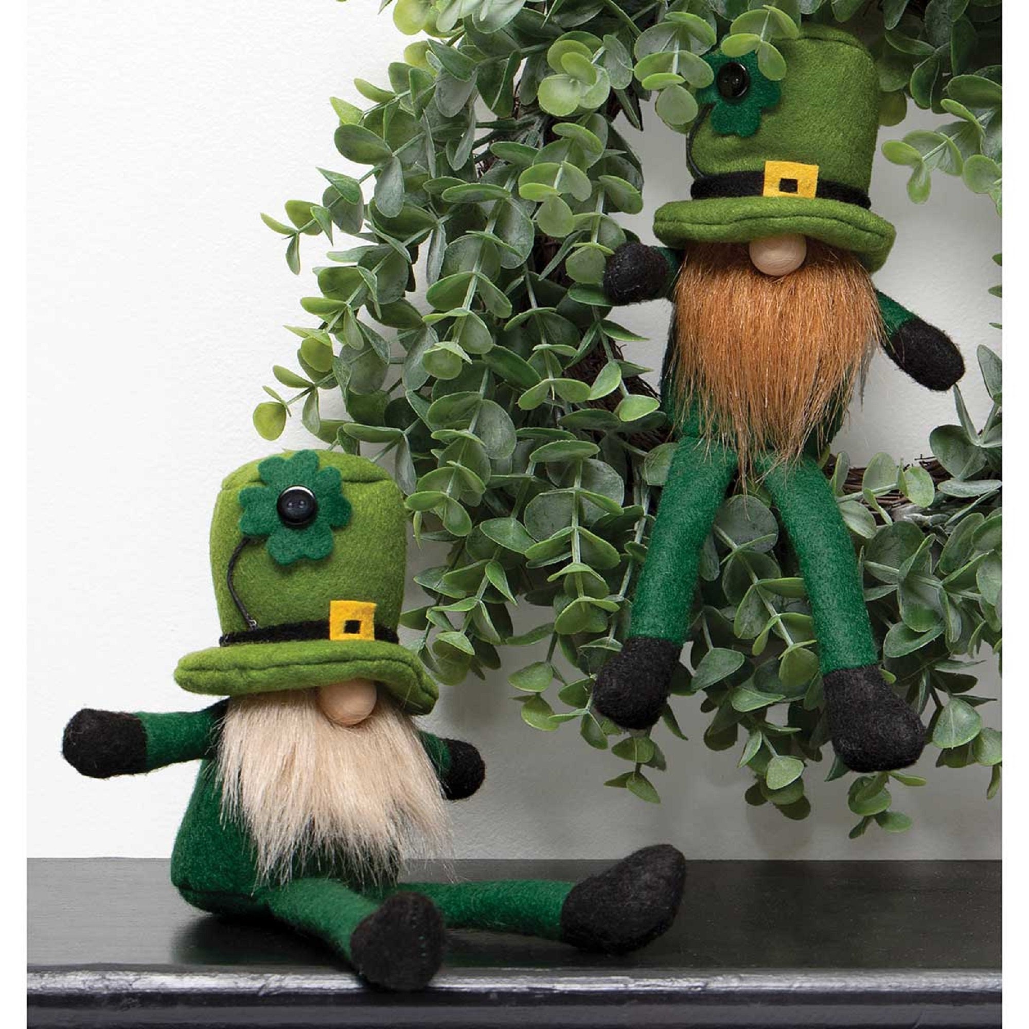 Irish Gnomes- St. Patricks Day Gnome - Sitting gnomes - Green Leprechan ...