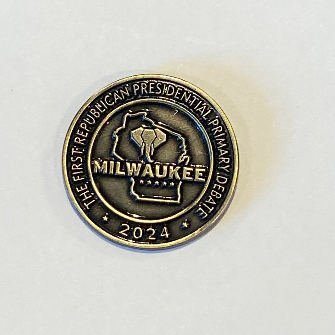 2024 1st Republican Presidential Debate Milwaukee Lapel Pin Vivek ...