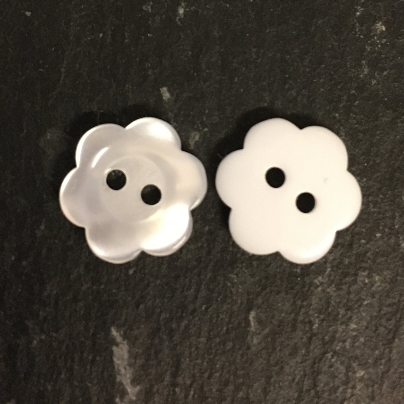 10, White Flower Buttons, Flower Shaped Buttons, 12mm Button, Opalescent Buttons, Dolls Buttons ...