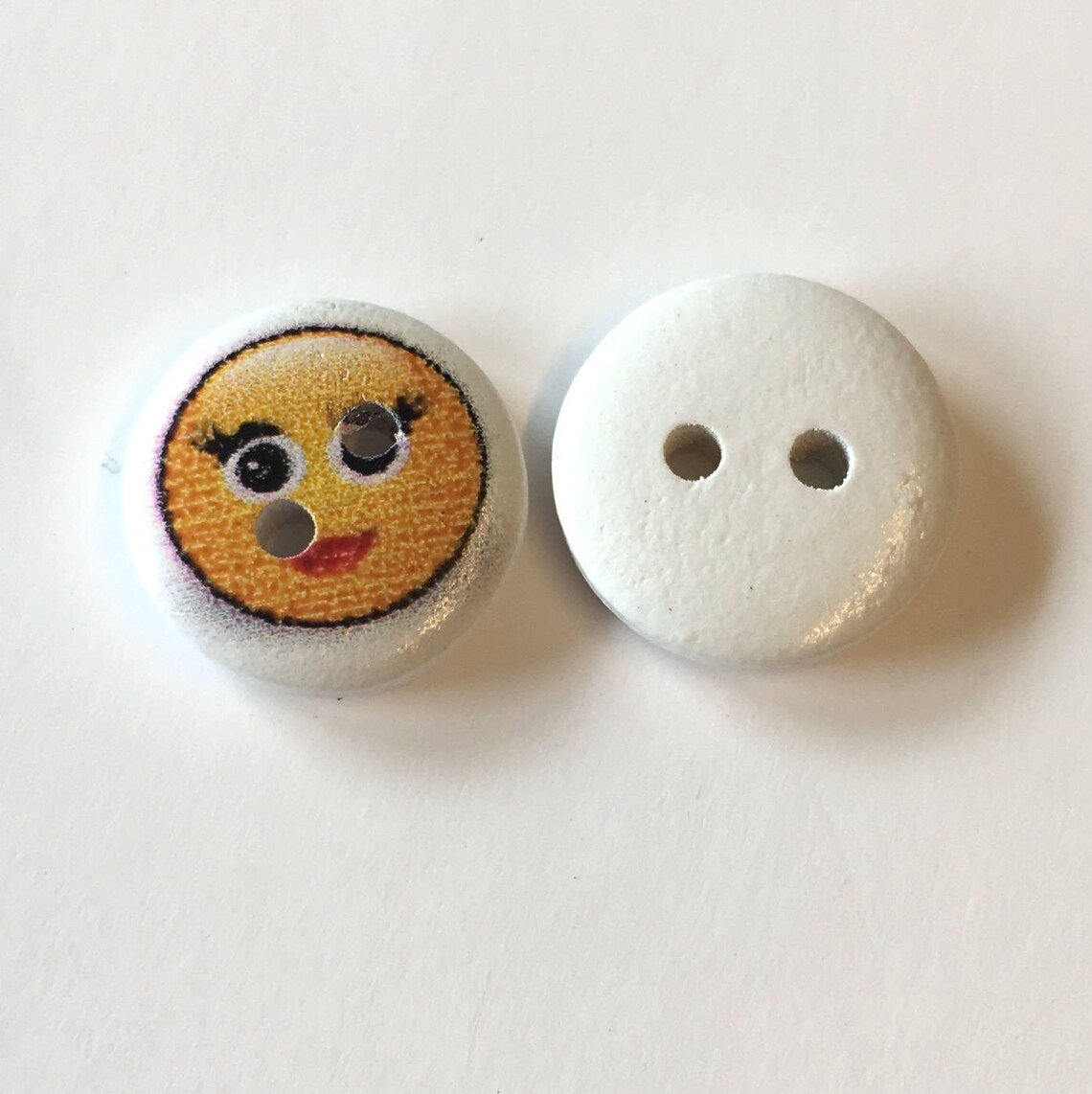 20 Smiling Buttons Assorted Emoticon Buttons Emoticon - Etsy