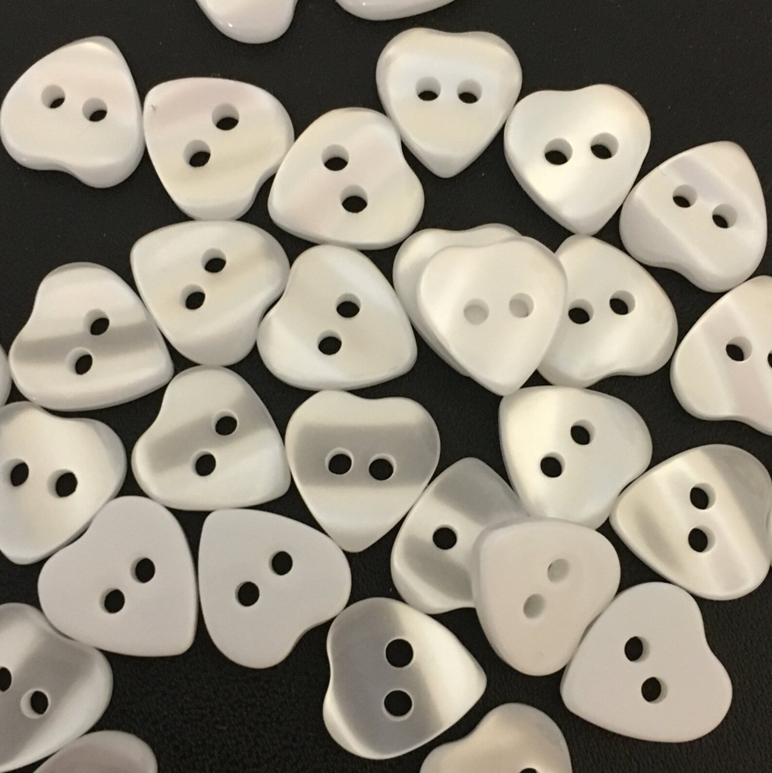 10 White Heart Buttons Heart Shaped Buttons Small Buttons - Etsy UK