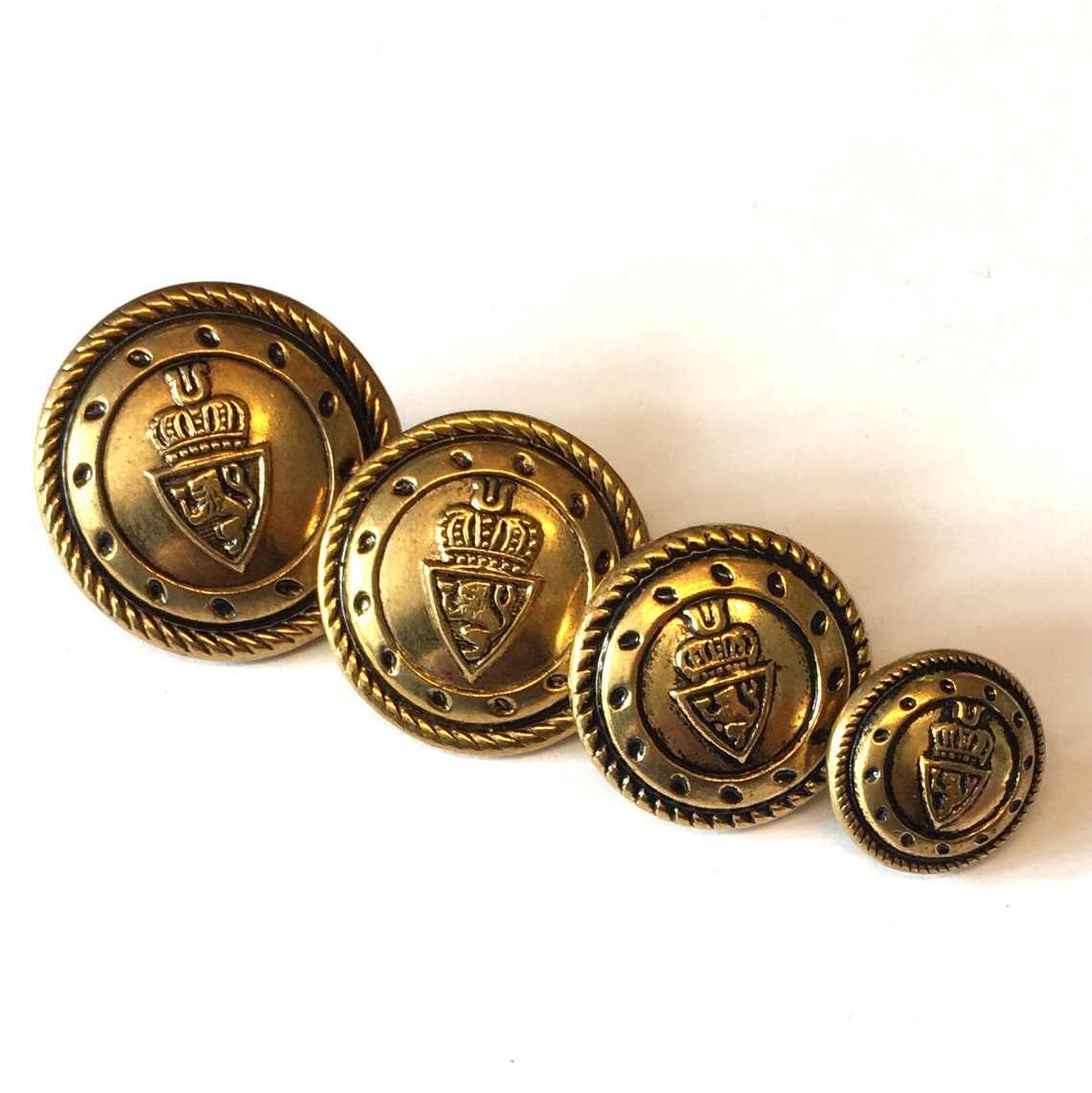 6 Metal Coat of Arms Buttons Aged Gold Hollow Metal Vintage | Etsy