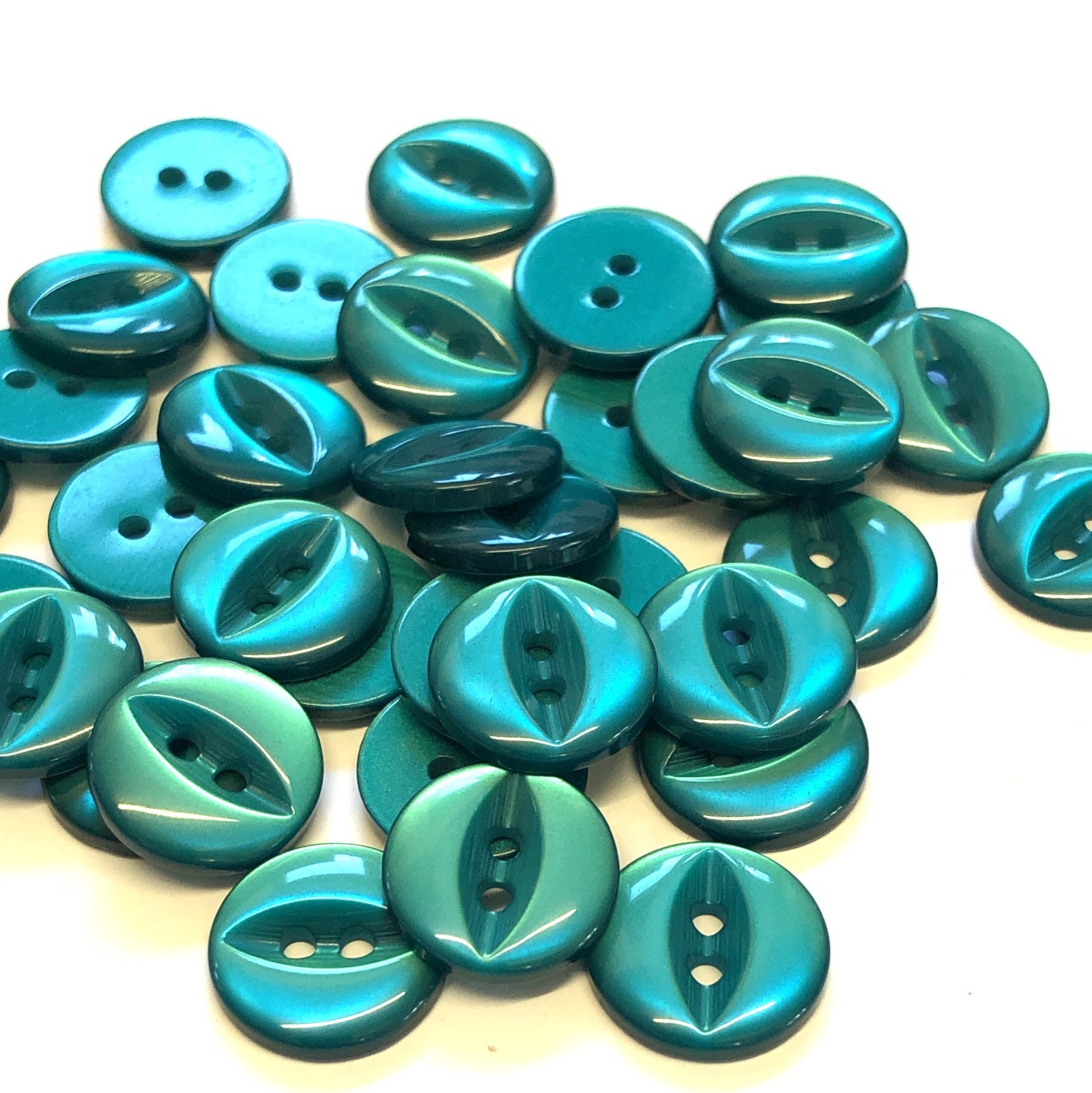 NEW COLOURS ADDED 10 16mm 26L Fish Eye Resin Buttons - Etsy UK