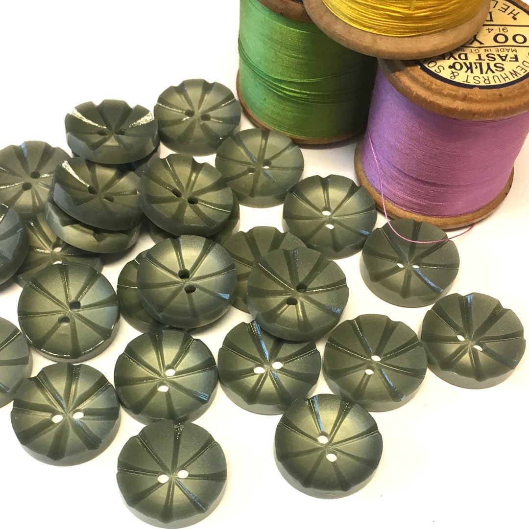 10, 19mm Grey Marbled Resin Buttons, Dipped Centre Buttons, Star ...