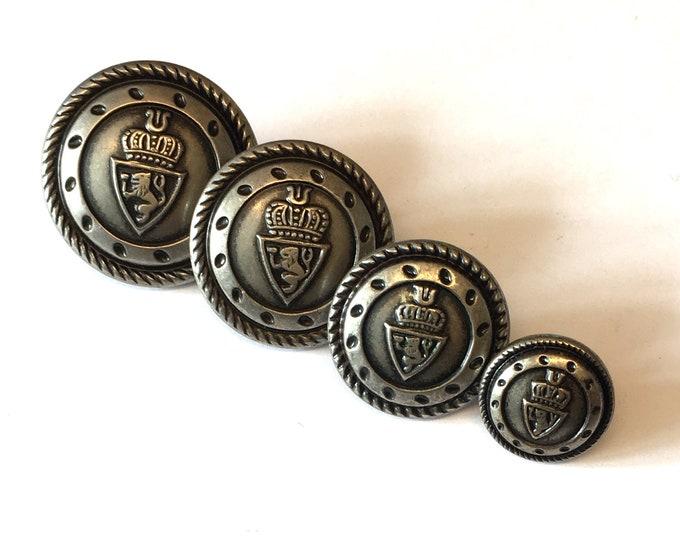 2, 20mm (32L) Pewter Colour Metal Rare Buttons, Crest Buttons, Military ...