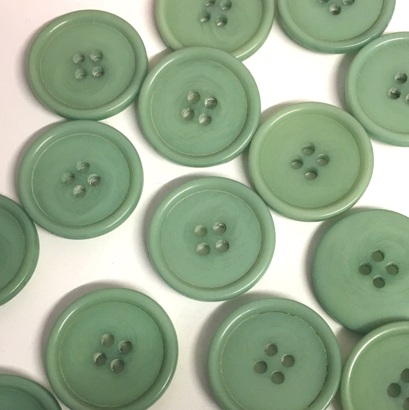 10 Pale Green Buttons Green Resin Buttons 23mm Green | Etsy UK