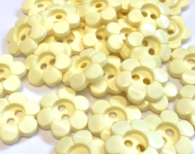10, 12mm Assorted Colour Flower Shaped Resin Buttons, Mixed Colour ...