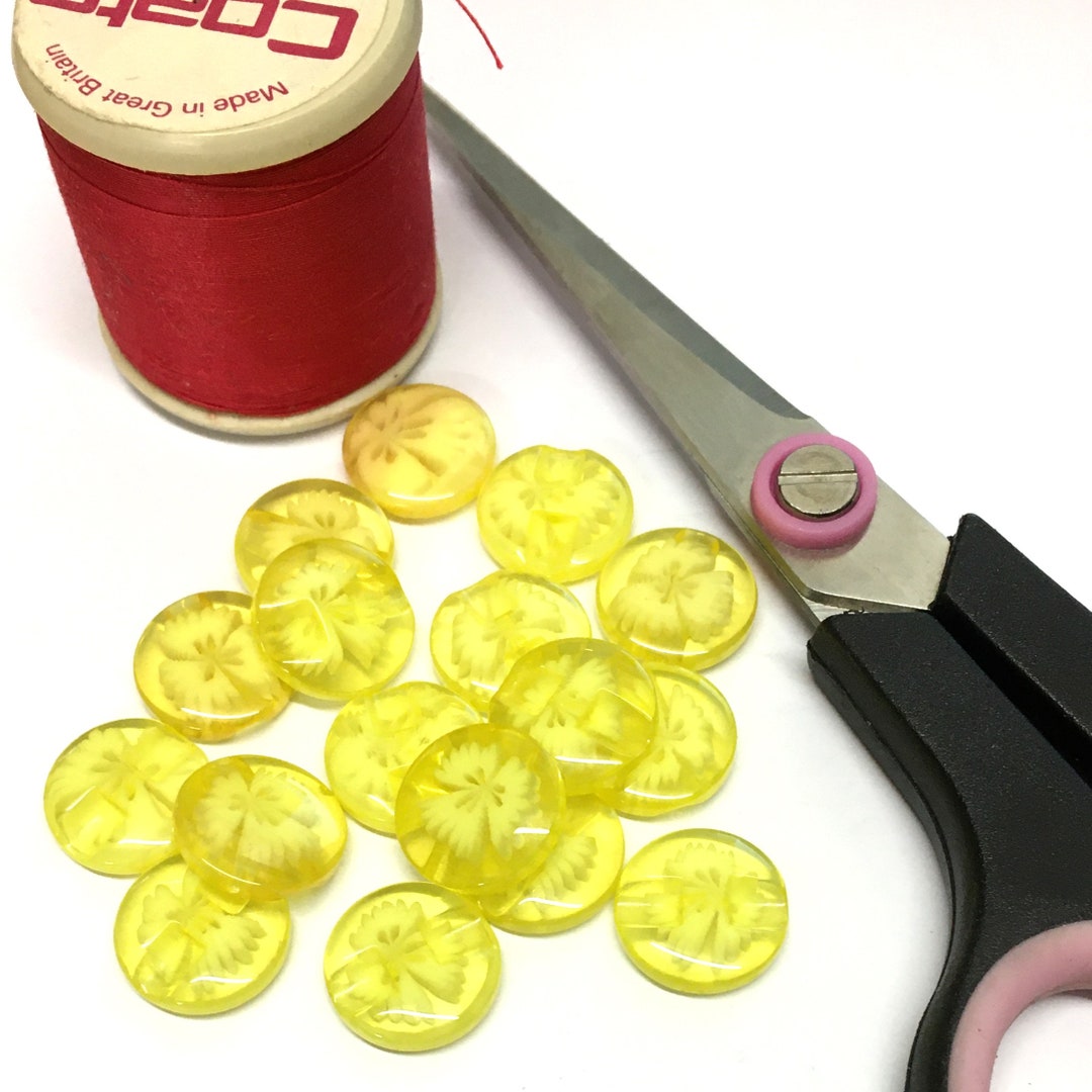 10pcs Lemon Resin Buttons With Embedded Flower (14mm) - Etsy