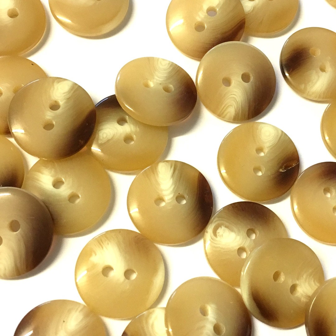 10, Brown Variegated Resin Buttons, Cream Buttons, Aran Knit Buttons ...