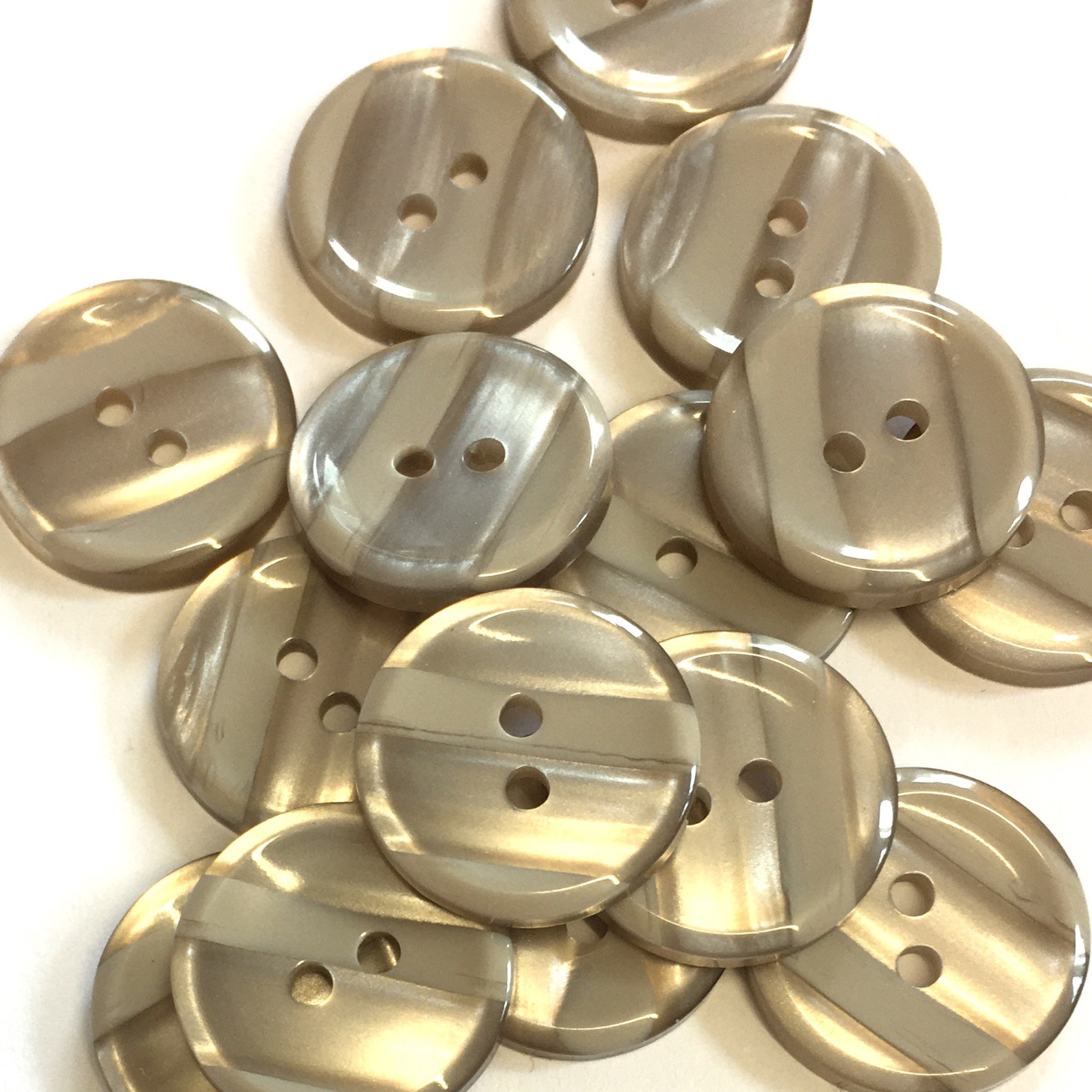 10 X 28L 18mm Stripe Effect Buttons in a Choice of Colours - Etsy