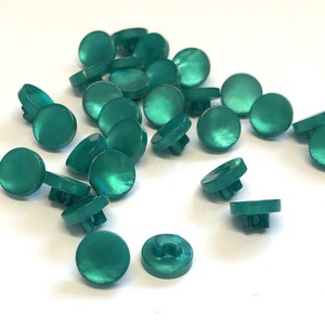10, 10mm (16L) Green Opalescent Shank Buttons, Small Green Buttons ...