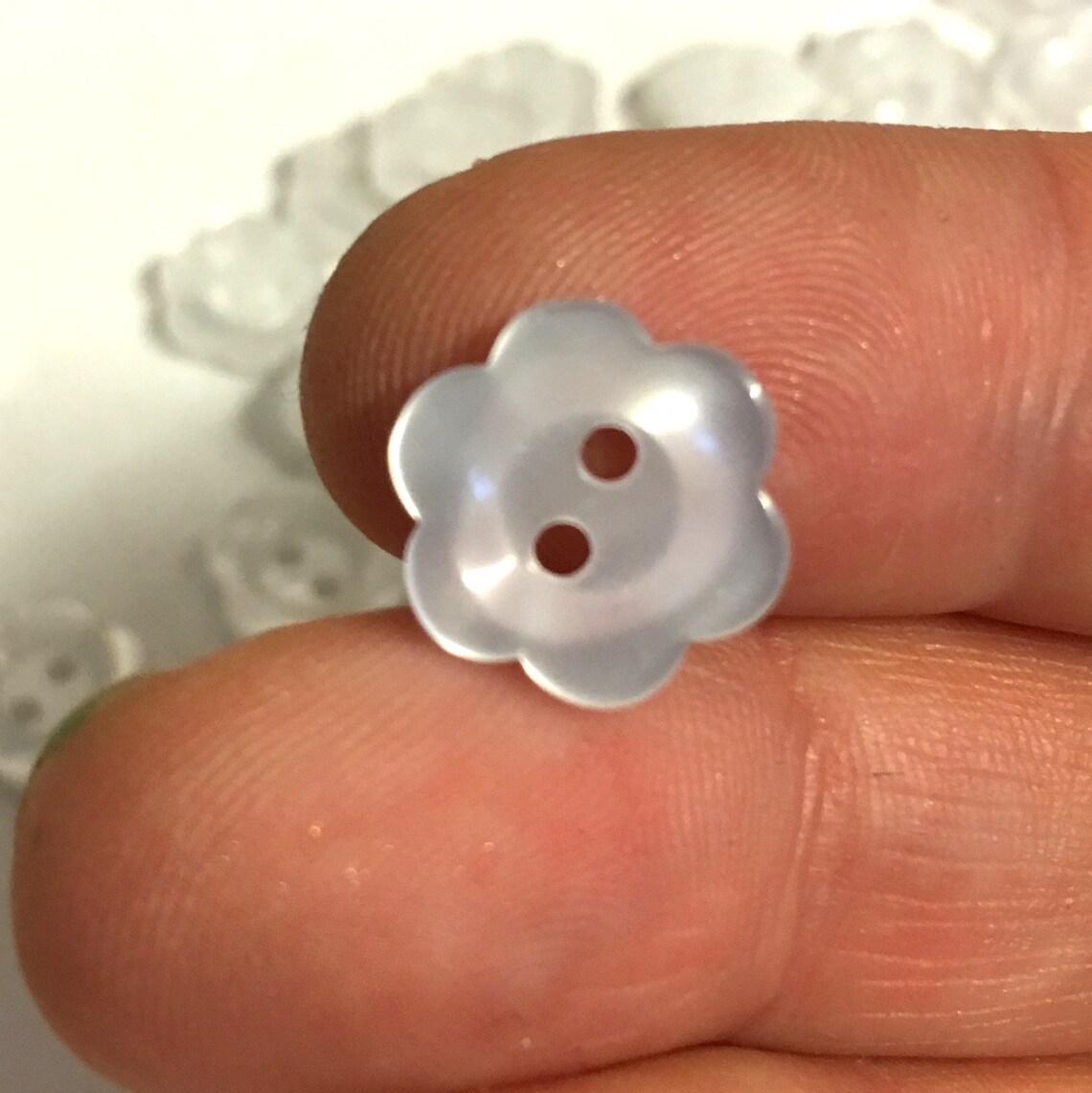 10, White Flower Buttons, Flower Shaped Buttons, 12mm Button ...