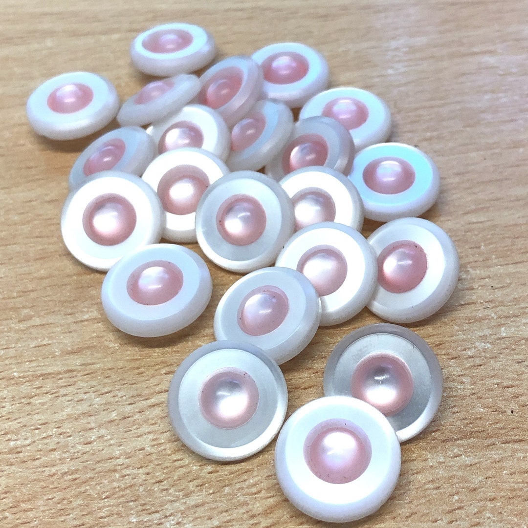 16mm (26LL) Light Pink Opalescent Shank Buttons With Central Darker ...