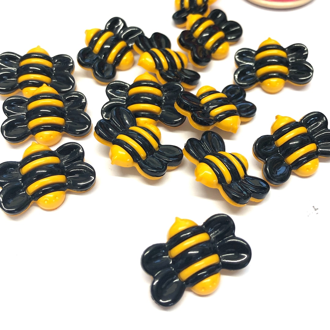 10, 25mm Yellow and Black Bee Shaped Buttons With a Rear Shank, Bumble ...