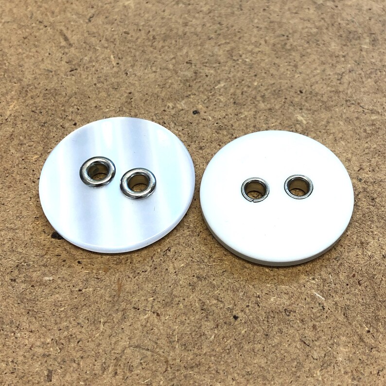 6 32mm 50L White Retro Eyelet Buttons Large White Buttons | Etsy