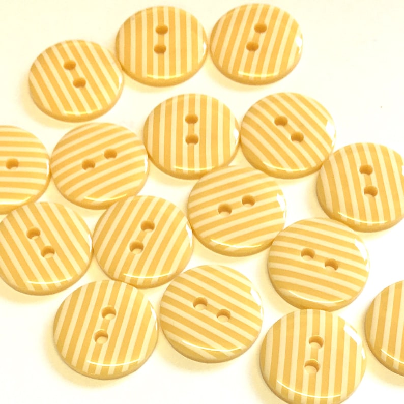 10 Pastel Yellow Stripe Buttons Buttermilk Stripy Buttons - Etsy
