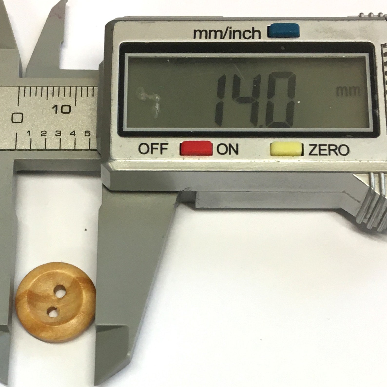 10 14mm 22L Round Wood Effect Buttons Wedge Edge Buttons - Etsy