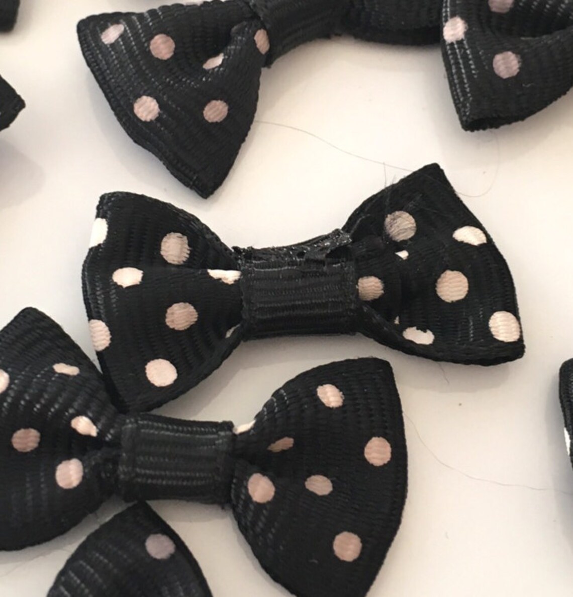 10 Black Spotty Bows Black Dotty Bows Black Bows Grosgrain - Etsy UK