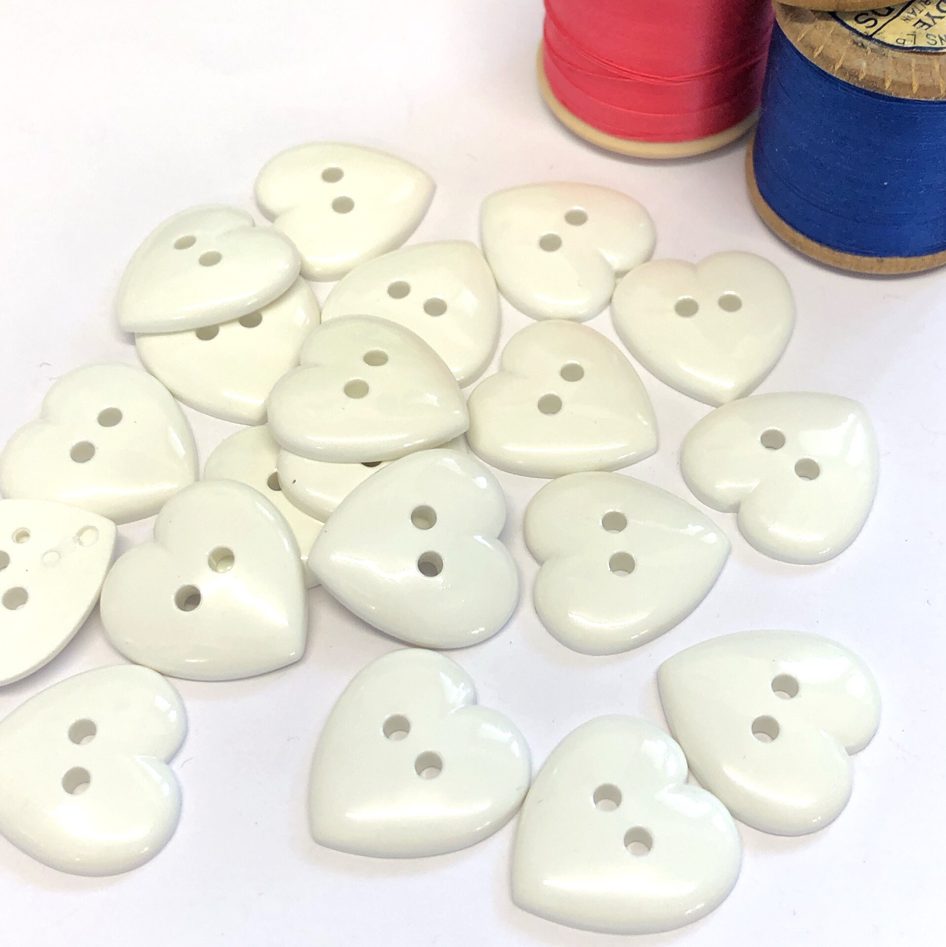 6 22mm 34L White Heart Buttons White Buttons Heart Shaped - Etsy