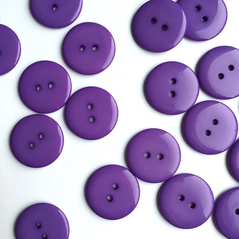 10 Purple Buttons Purple Resin Buttons 23mm Purple Buttons - Etsy