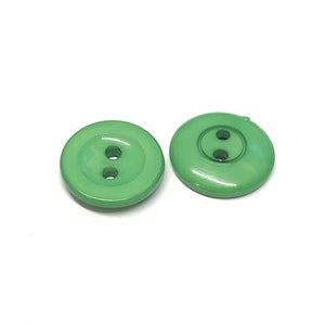 10 Bright Green Plastic Buttons: 16mm Round 2-hole - Etsy