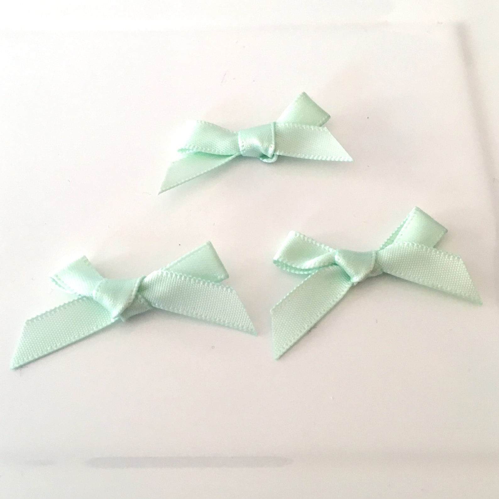 20 Satin Ribbon Bows Green Ribbon Bows Mint Ribbon Bows - Etsy UK