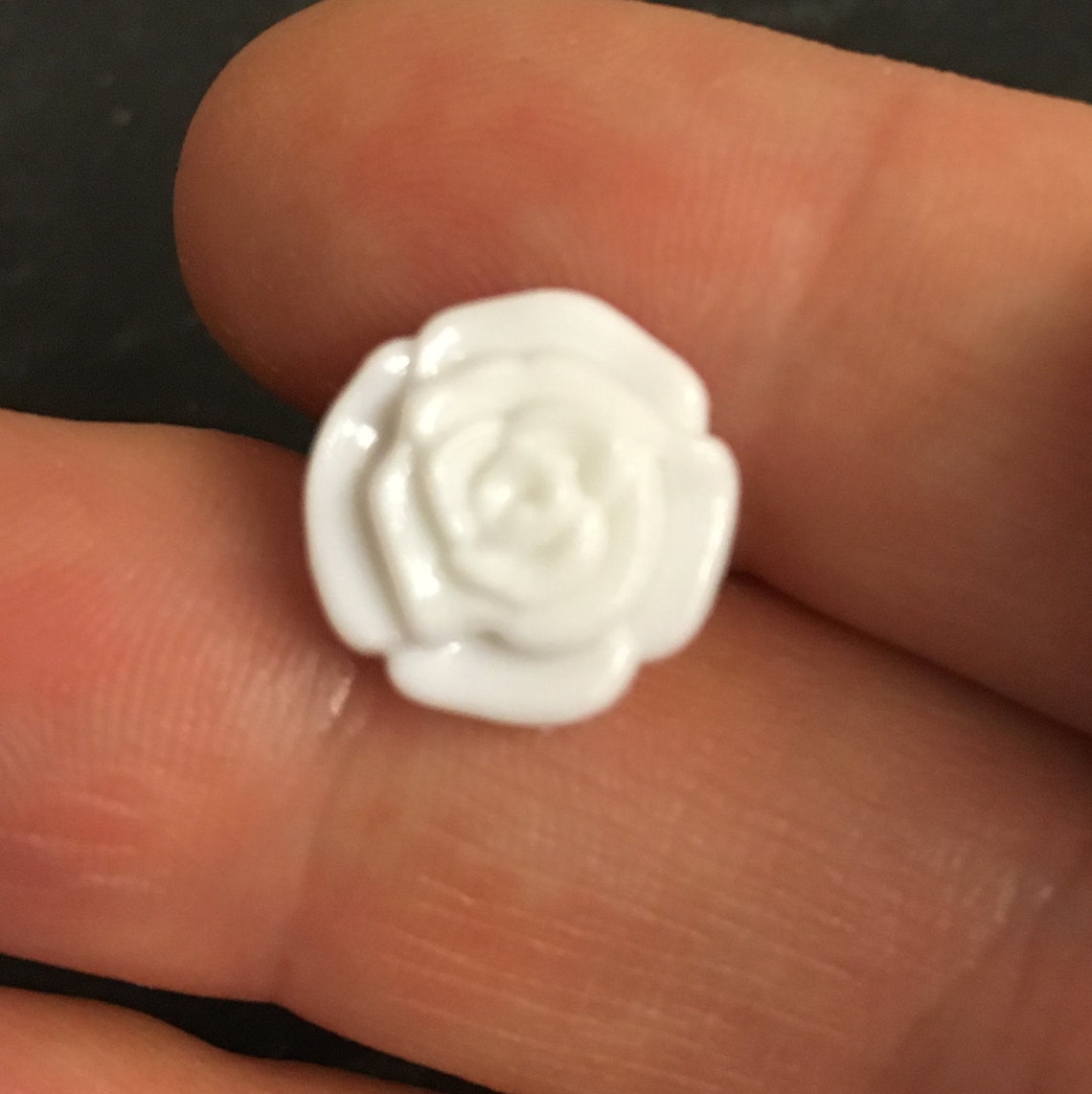 White Rose Shank Buttons: Plastic Floral Sewing, 13mm (10 Pc) - Etsy