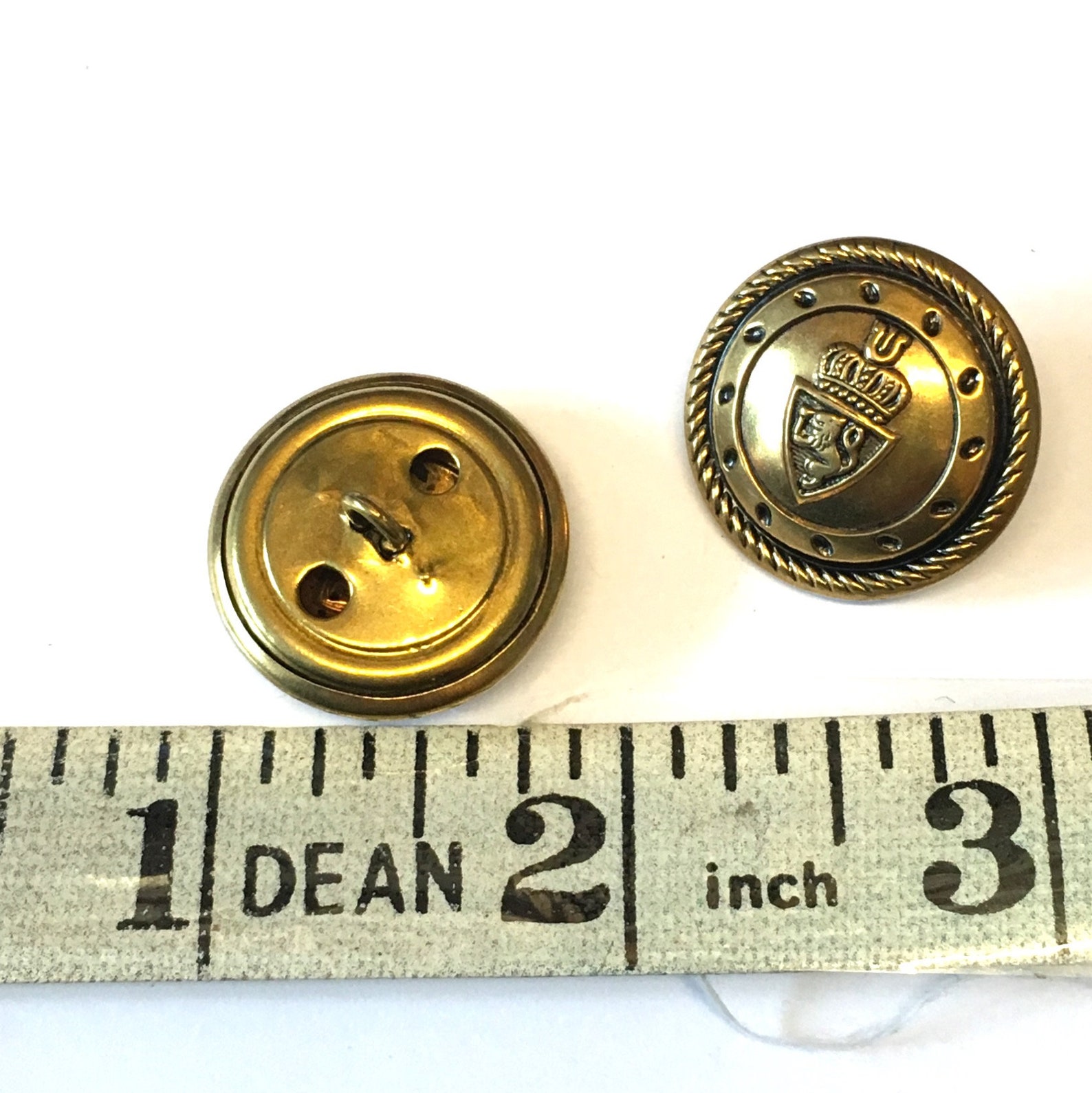 6 Metal Coat of Arms Buttons Aged Gold Hollow Metal Vintage | Etsy