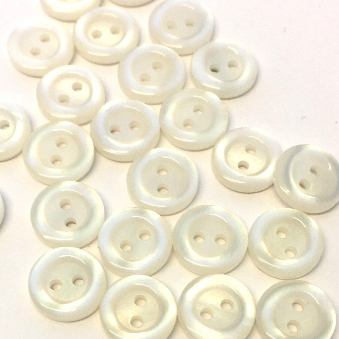 20 Ivory Buttons Opalescent Buttons 11.5mm Buttons Small | Etsy