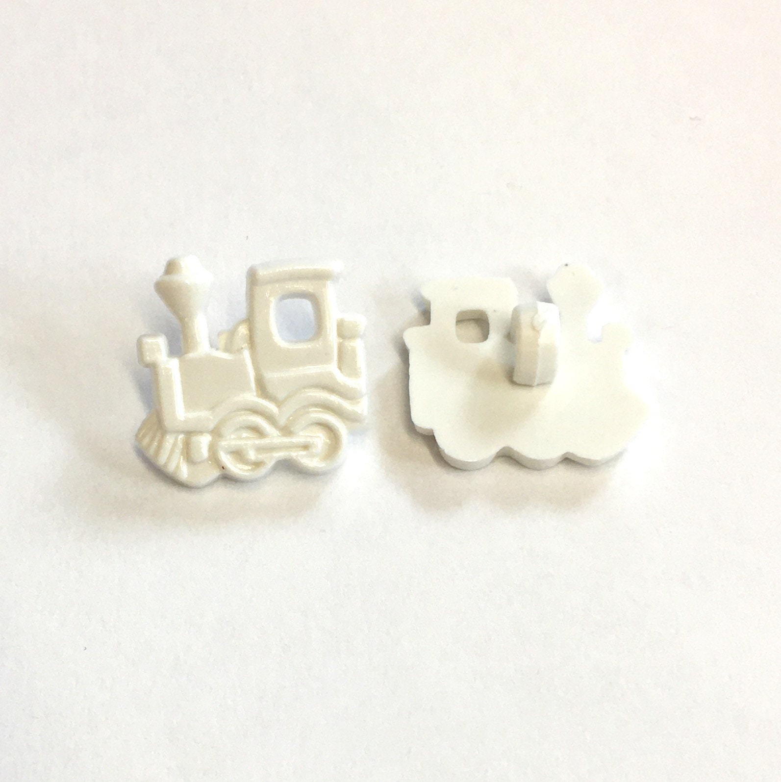 10 White Train Buttons Steam Train Buttons Baby Buttons | Etsy