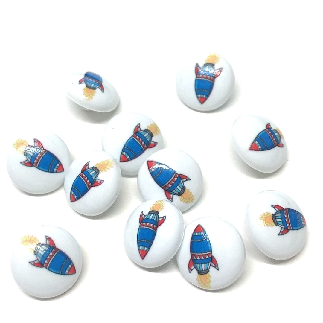 10, 15mm (24L) Space Rocket Shank Buttons, White Buttons With Cute ...