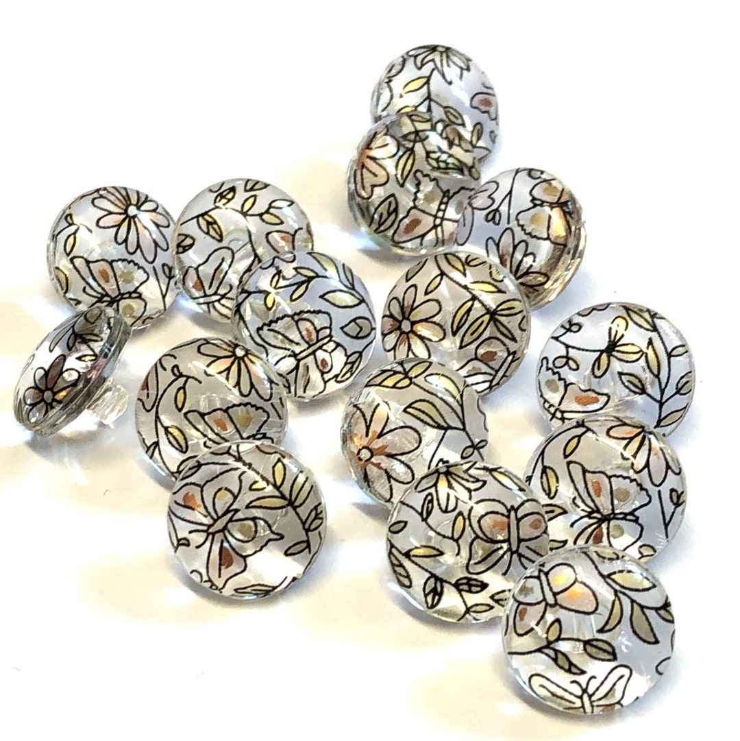 10, 15mm (24L) Clear Buttons With a Beautiful Butterfly and Floral ...