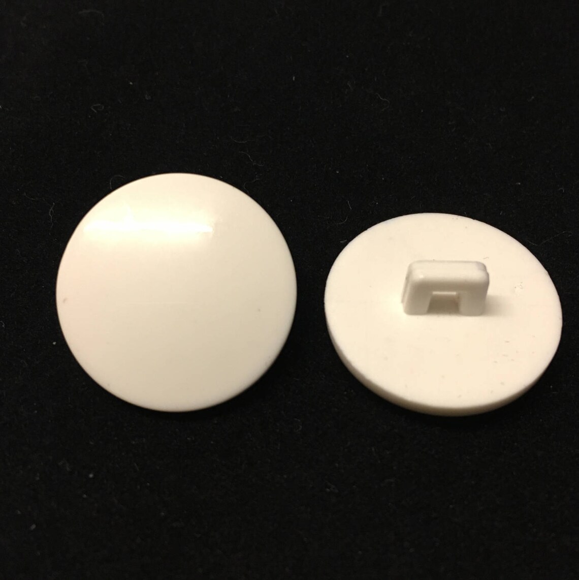 10 White Resin Buttons White Buttons 19mm Buttons Craft - Etsy