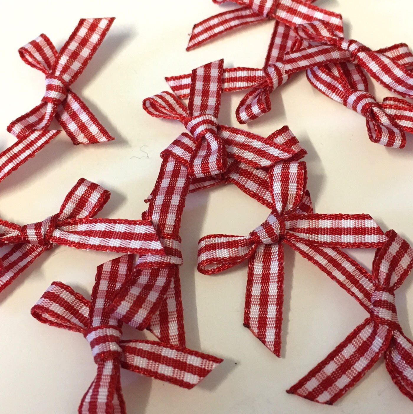 10 Red Gingham Bows Red Check Bows Red Plaid Bows - Etsy UK