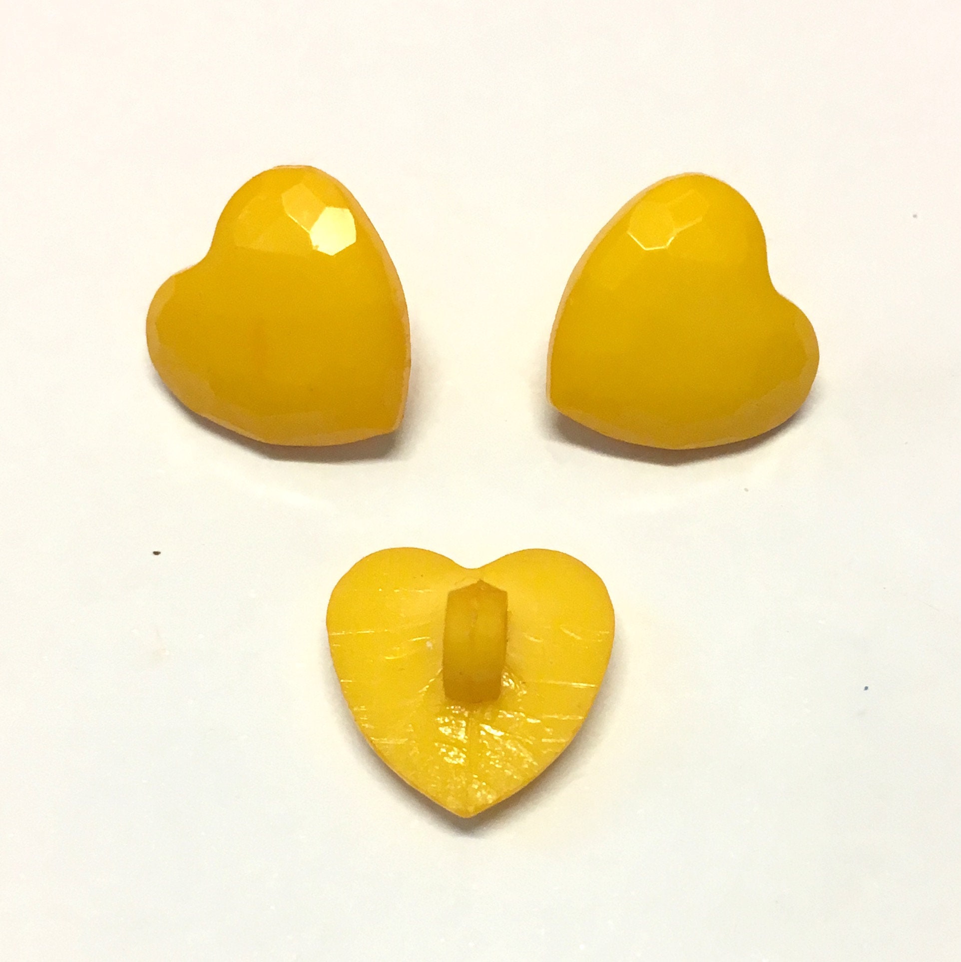 10 Yellow Heart Buttons Faceted Heart Buttons Yellow | Etsy