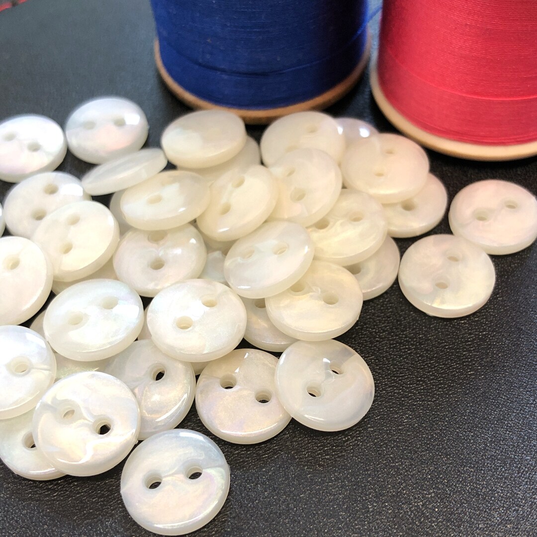 10, 11 Mm Cream Opalescent Buttons, Cream Baby Buttons, Cream Resin ...