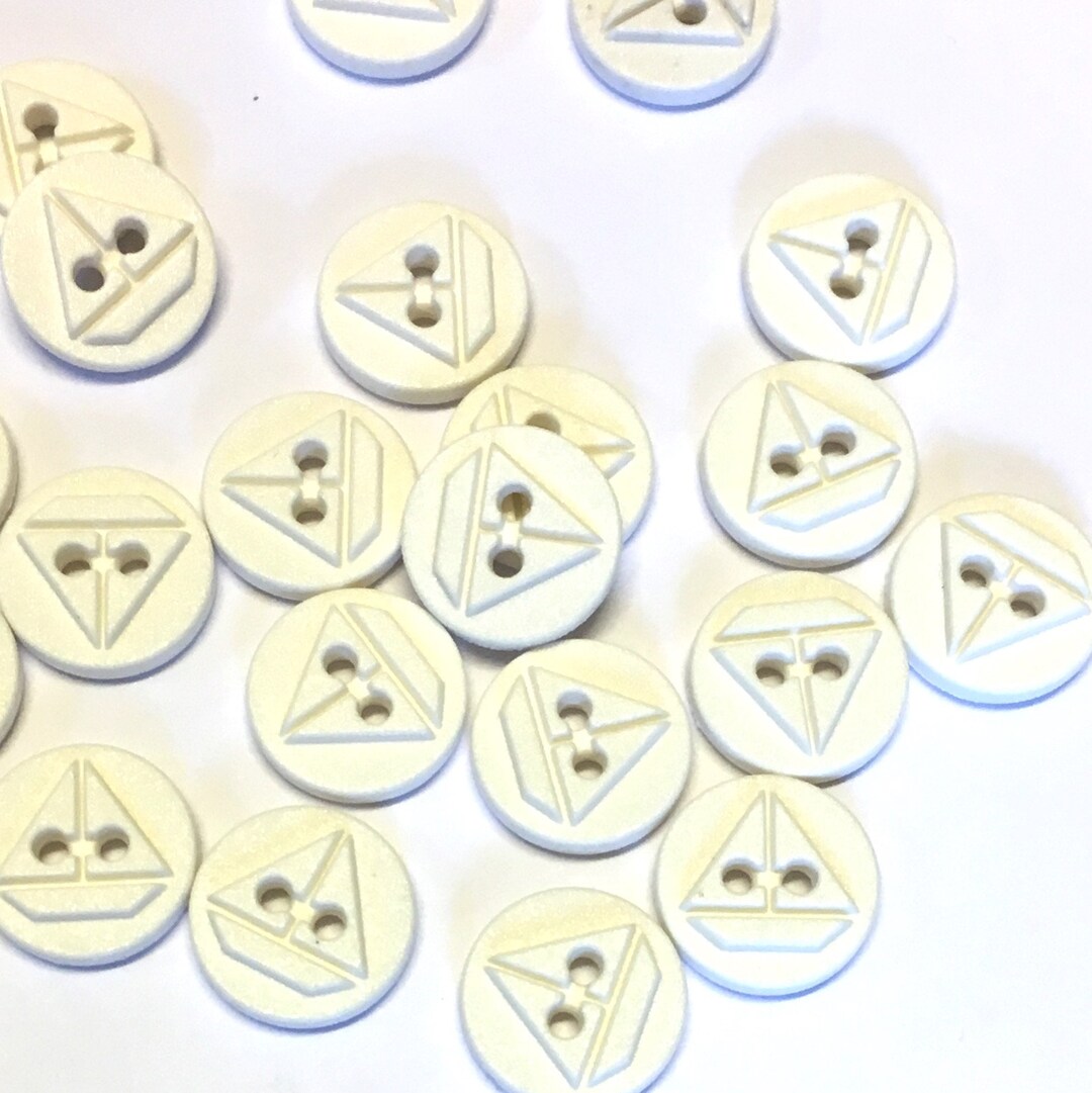 10 White Sailing Boat Buttons: 13mm Nautical Embellishments - Etsy