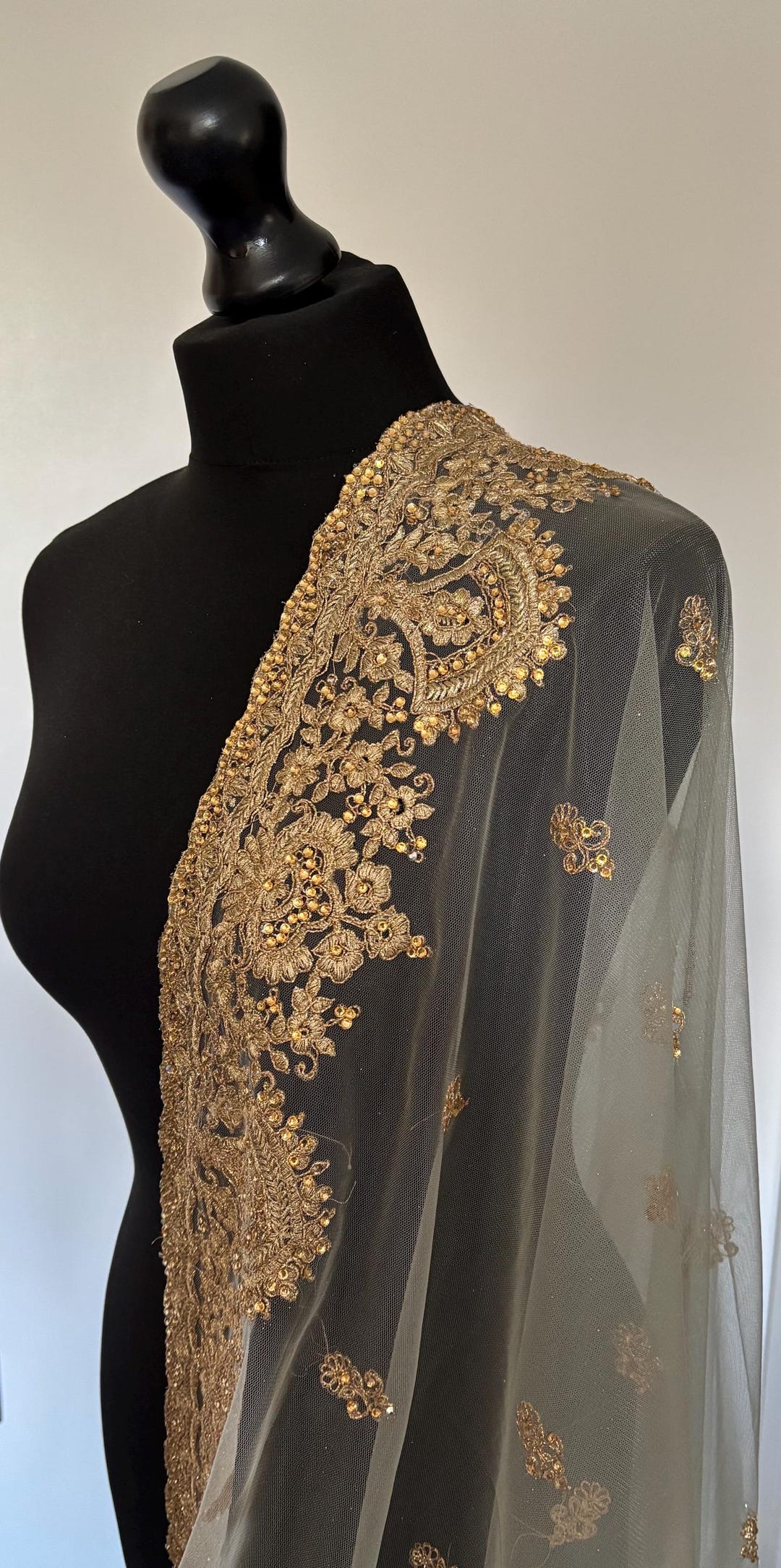 Mint Green Net Dupatta With Gold Embroidery With Thread and Stone Work ...