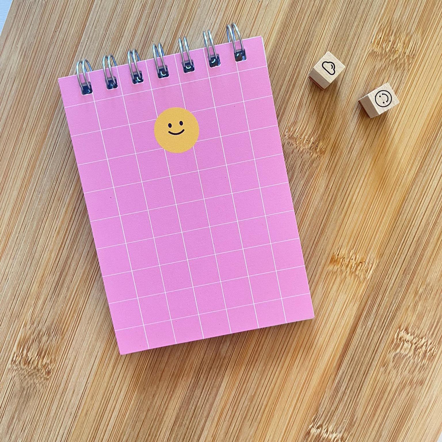 Notebook A6, Smile, Retro, Personalized Interior, School, Notes, Wired ...