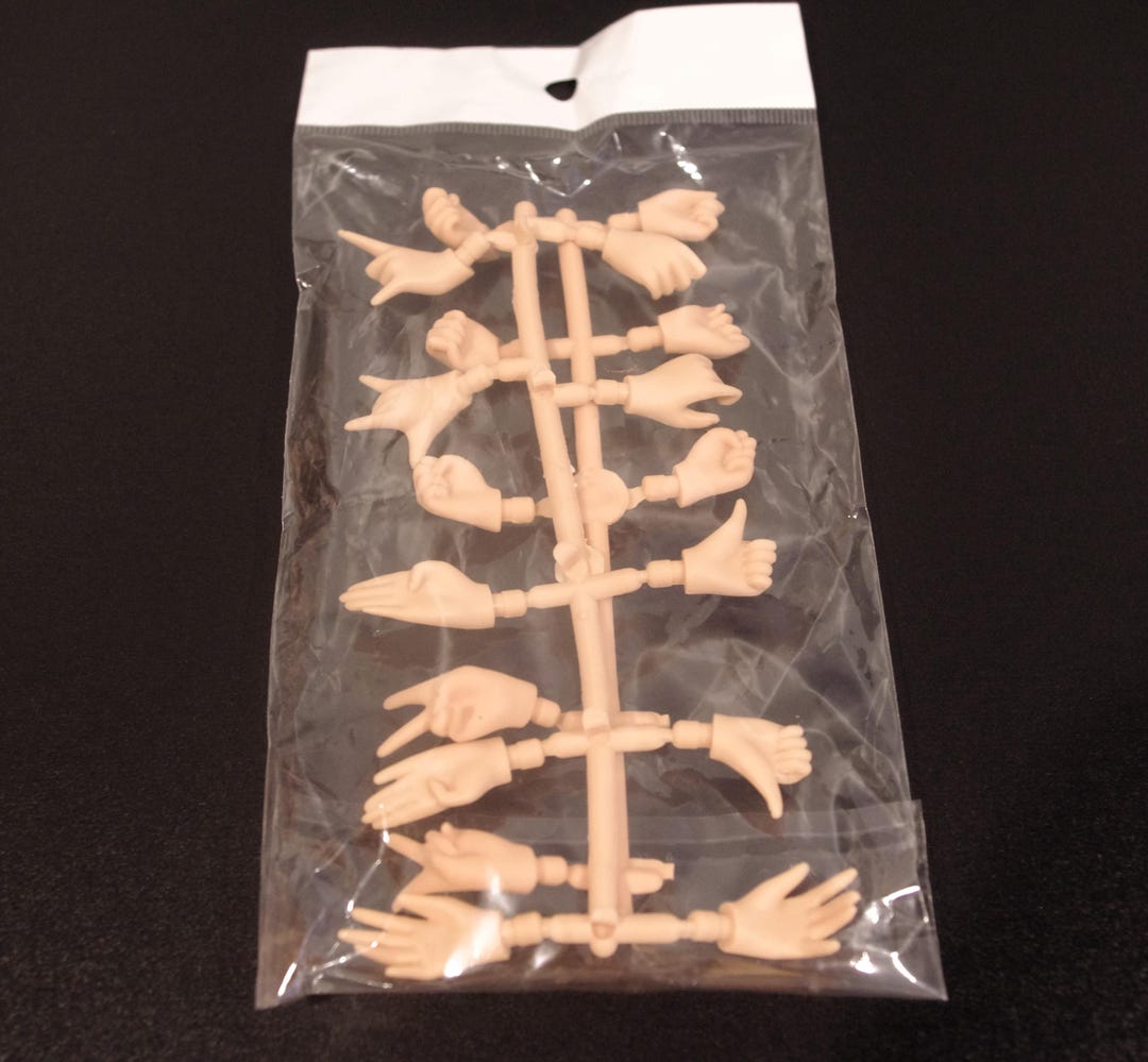 Blythe Doll Hand Set -new- for LIGHT TAN Jointed Factory Type Neo ...