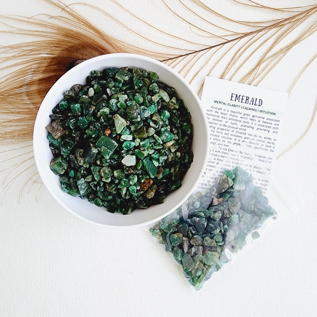 Green EMERALD Crystal Chips Tumbled No Hole Raw Polished Stones for DIY ...